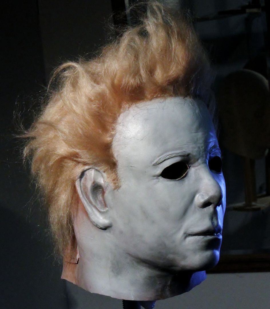 17..wearing a mask?..maybe we should check his dental record - General ...