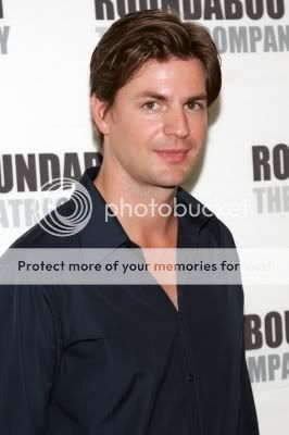 Queer As Folk - Gale Harold/Brian Kinney #49: b/c he IS glacially ...