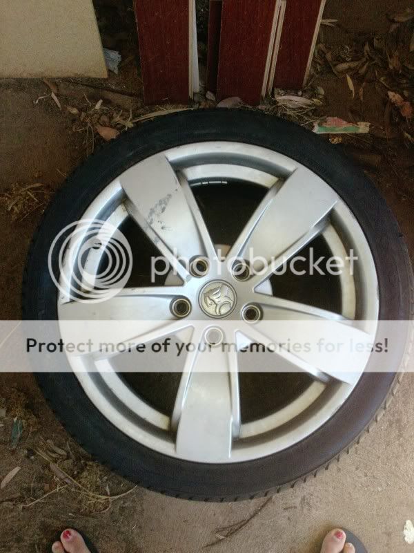 [VIC] - Genuine 18" vy ss wheels | Just Commodores