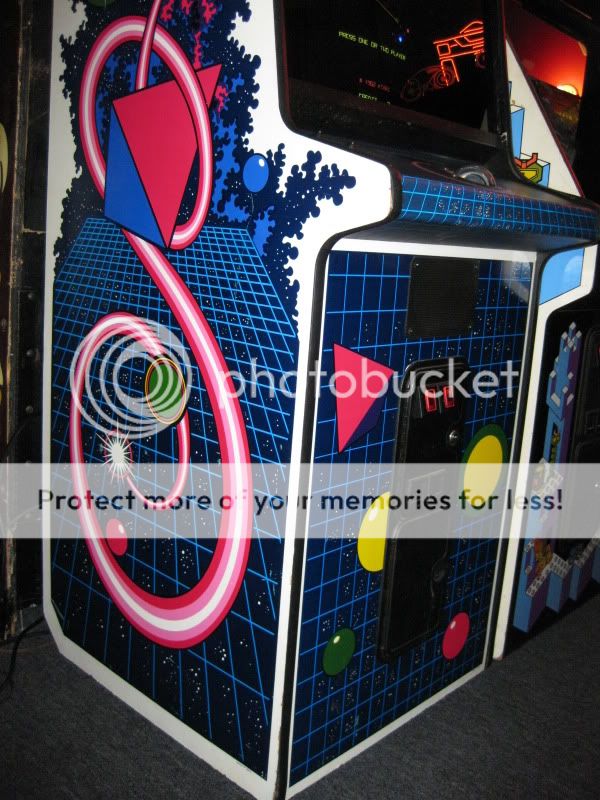 FS Game: - FS - Atari QUANTUM ARCADE VECTOR GAME in SOCAL CA | Museum ...