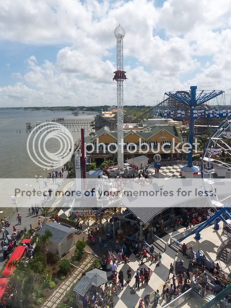 Spring Break at the Kemah Boardwalk - PentaxForums.com