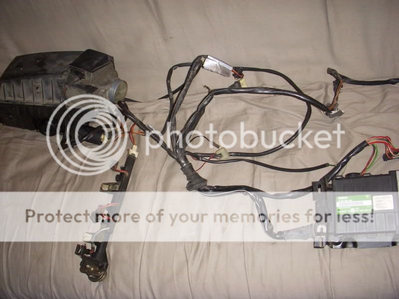 VW Digifant 2 ECU, 8v Digi Fuel Rail, Mass Air Flow Sensor | VW Vortex ...