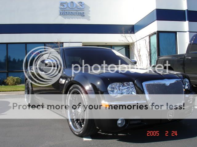 300c | Luxury4Play.com