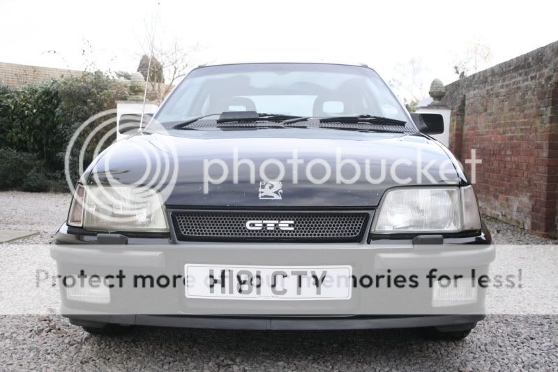 Black Astra GTE mk2 clean, stock, £SOLD. Worcester | Retro Rides